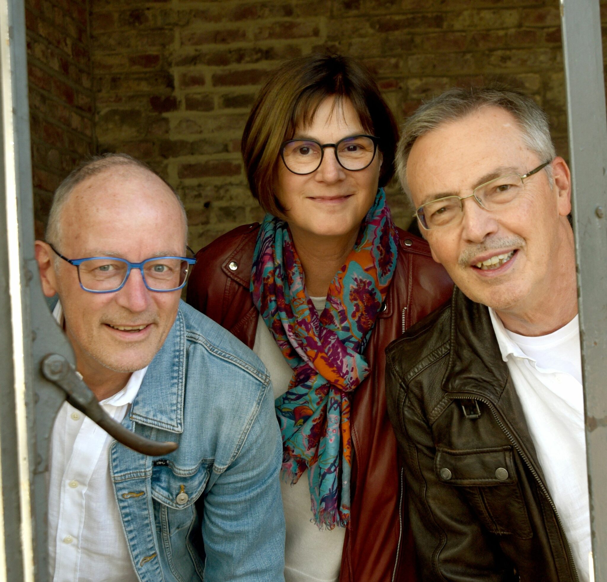 Hautnahkonzert RUHAMA Trio"Dafür singe ich" - Bund der Deutschen ...